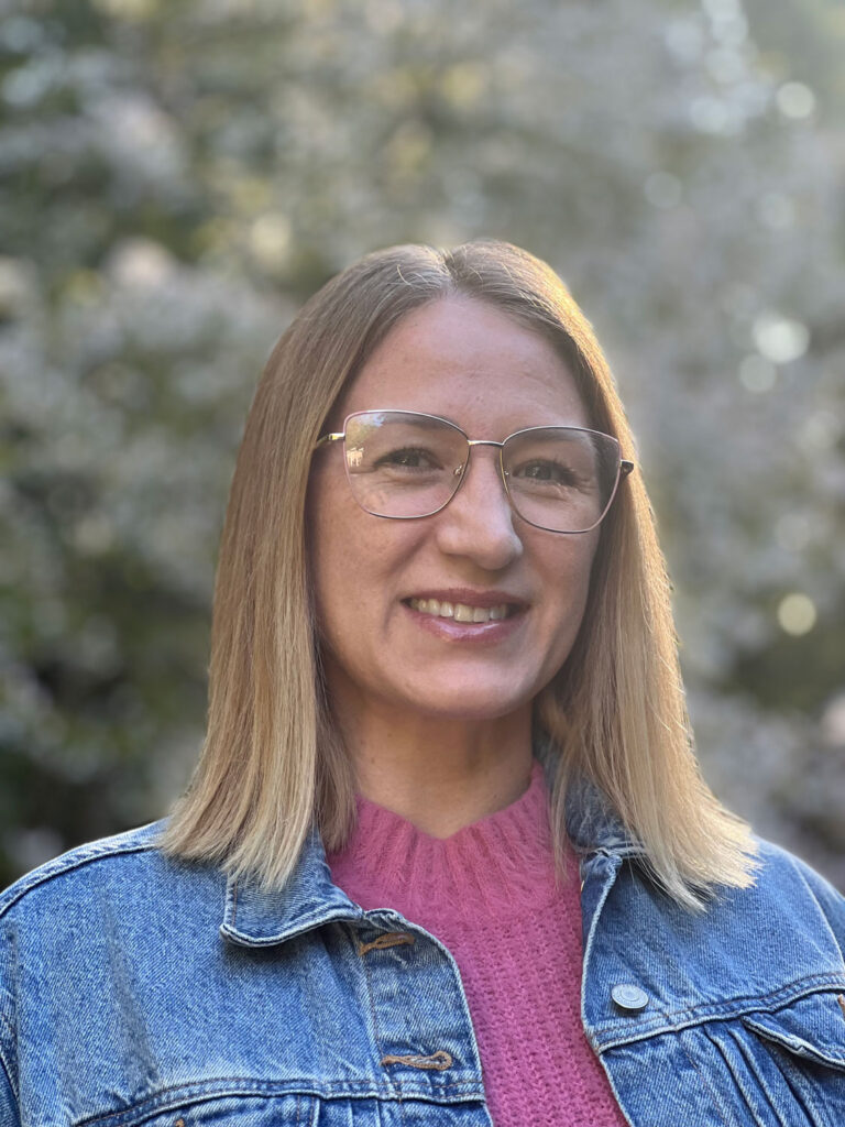 April Crowe, LCSW | Paramount Wellness Retreat