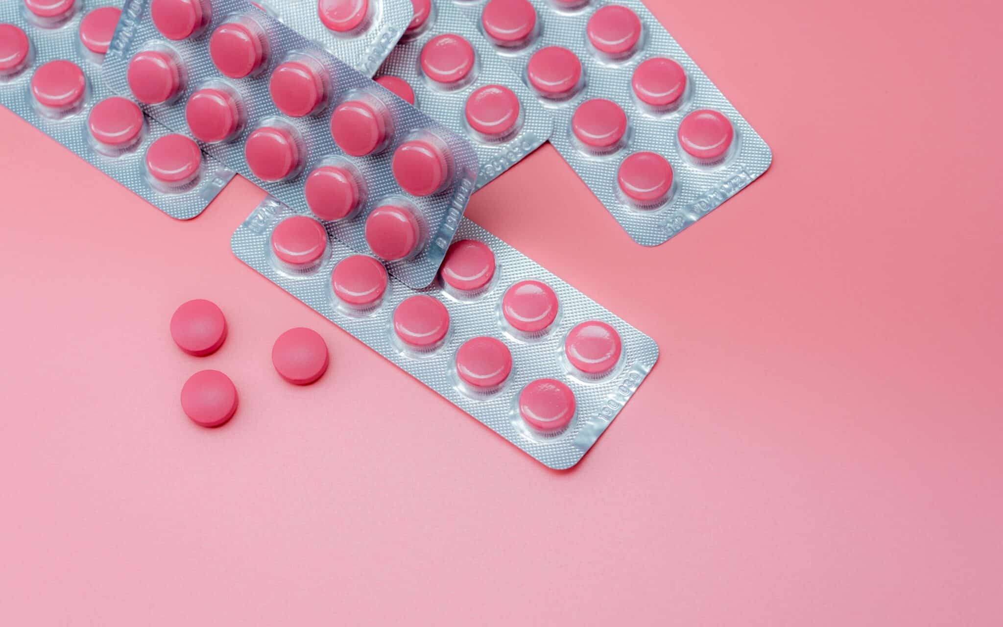 What Is The 230 Pill? Identification, Uses, and Precautions