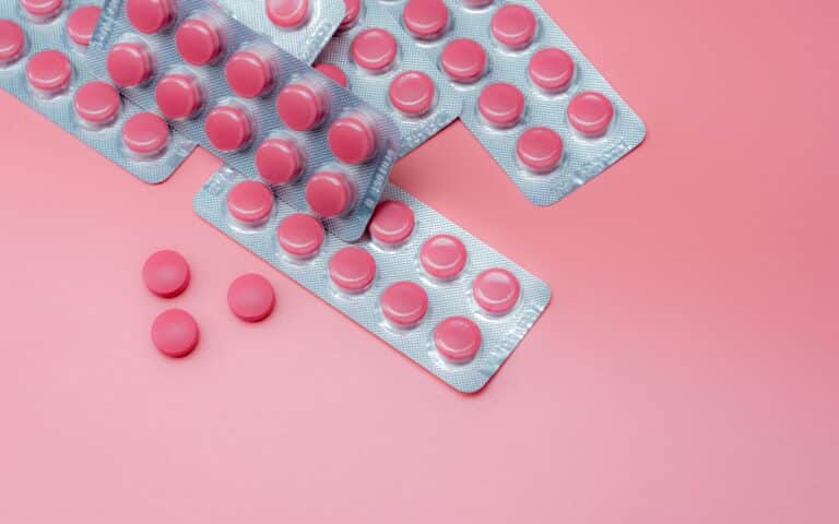 What Is The 230 Pill? Identification, Uses, and Precautions