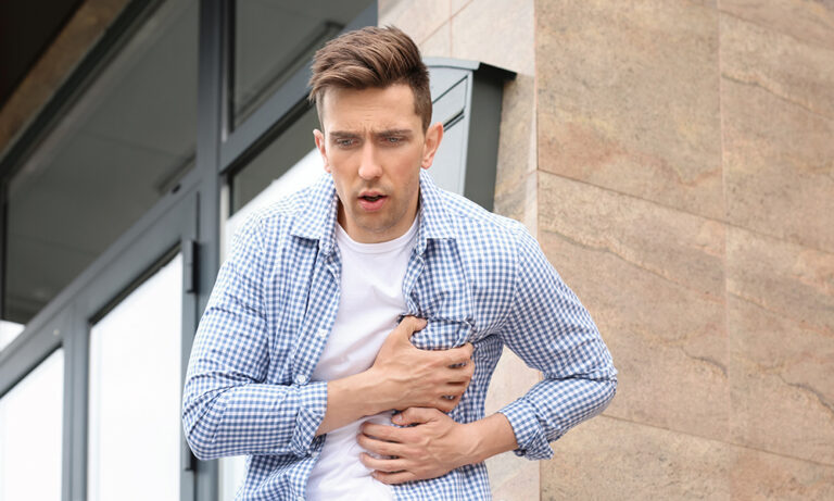 Cocaine Overdose: Symptoms, Signs & What to Do